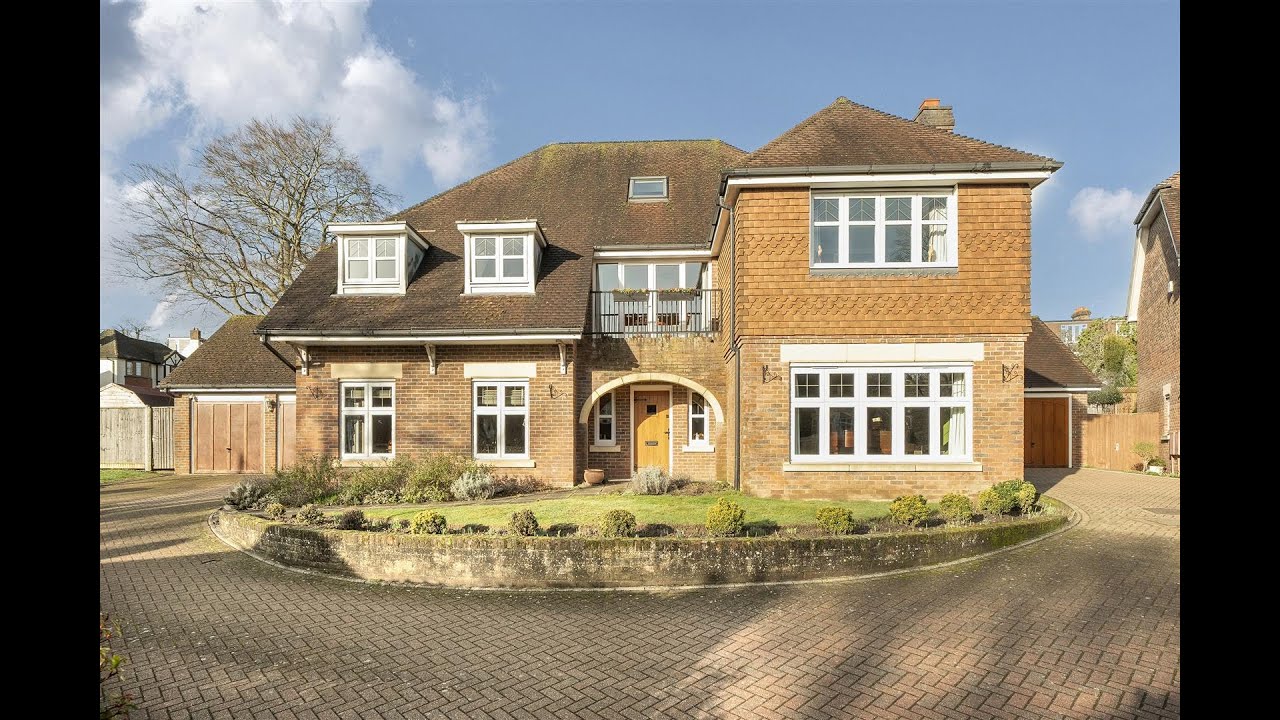 Chipstead Way, Banstead, SM7 - YouTube