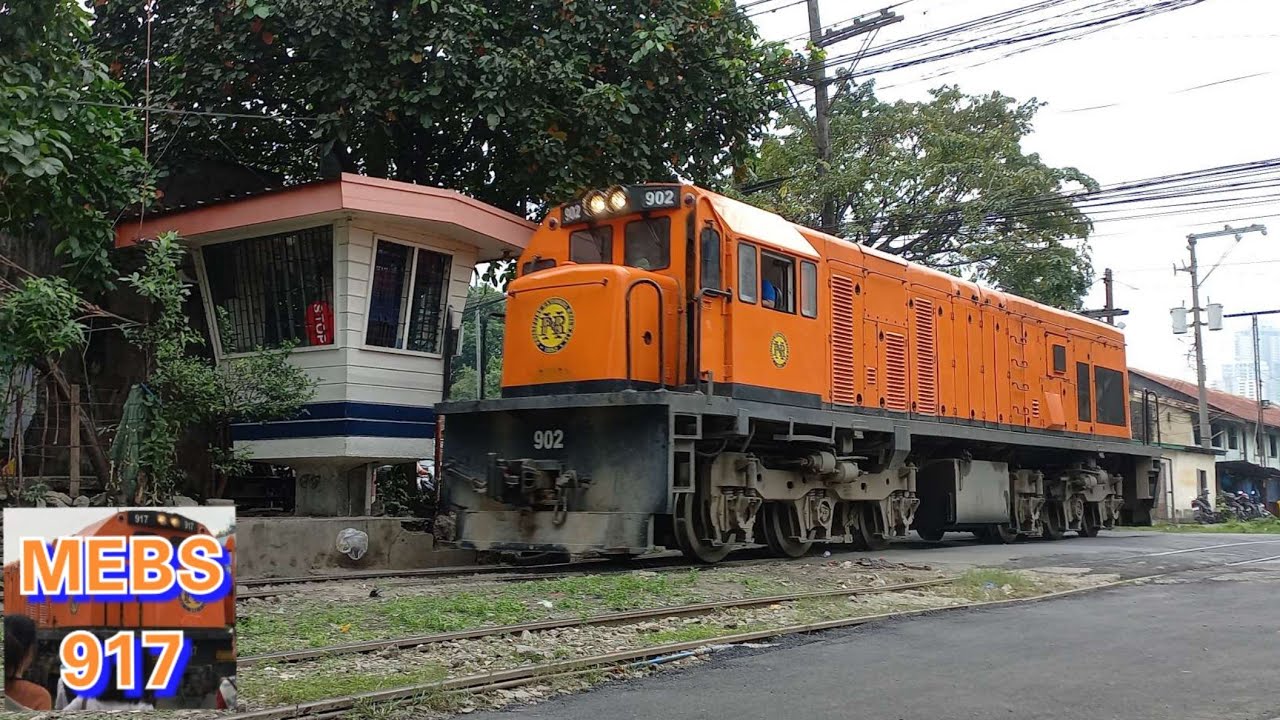 PNR DEL 902 ALONE - YouTube