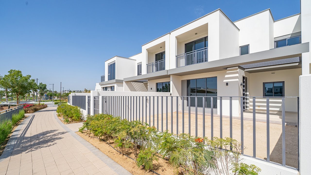 Three Bedroom Villa in Maple 3 | Dubai Hills Estate - YouTube
