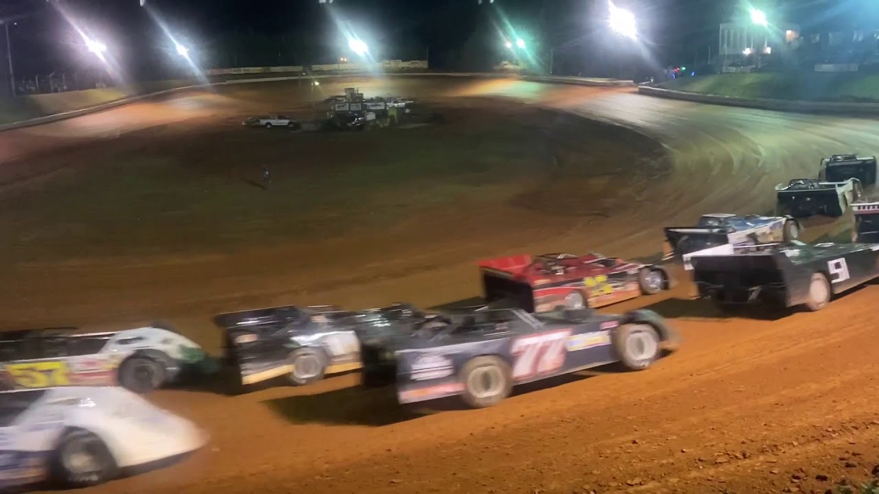 Blue ridge outlaw Late model main event at Tri-County RaceTrack 10-31 ...