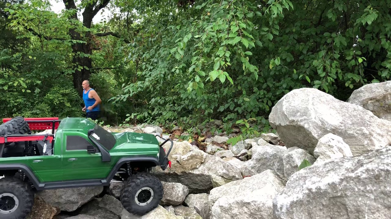 Redcat Everest Gen 7 modded - YouTube