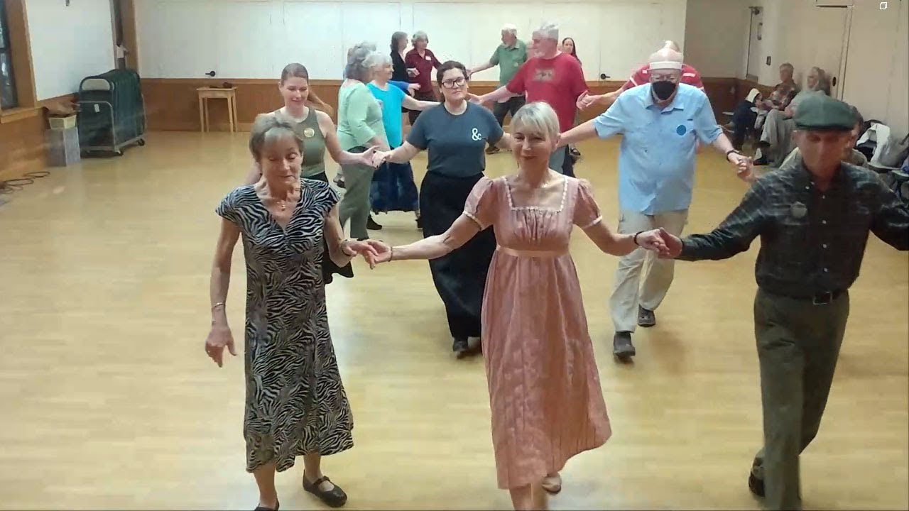 Well Donne • English Country Dance - YouTube