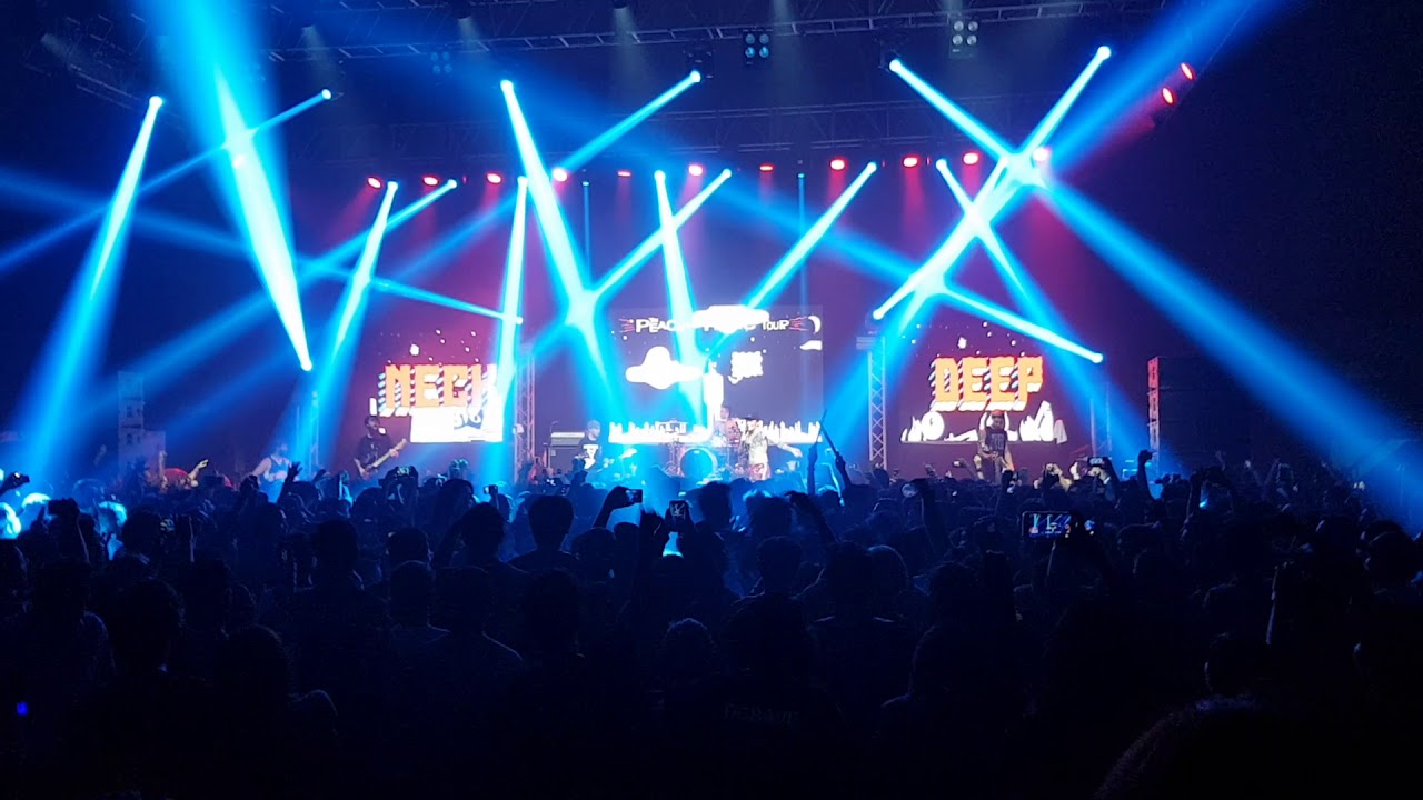Kali Ma - Neck Deep (Live at SM Skydome) - YouTube