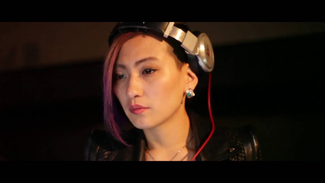 Wei Wei (DJ Promo) - YouTube