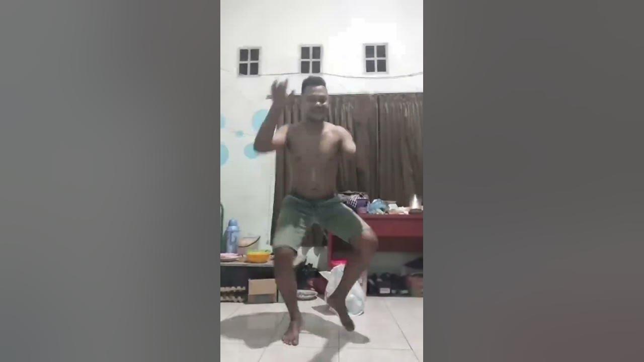 papol angkatan 46 goyang daboy. stelan manokwari goyangan viral di papua barat😊😊😁😁 - YouTube