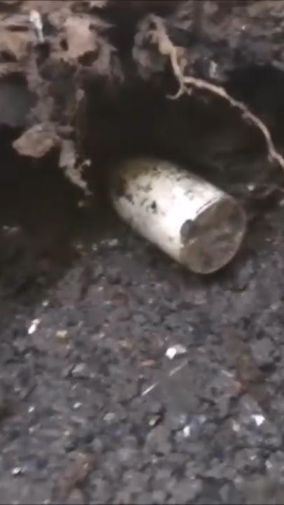 white Gilmore weir street paisley rare ginger beer found bottle digging Glasgow Scotland - YouTube