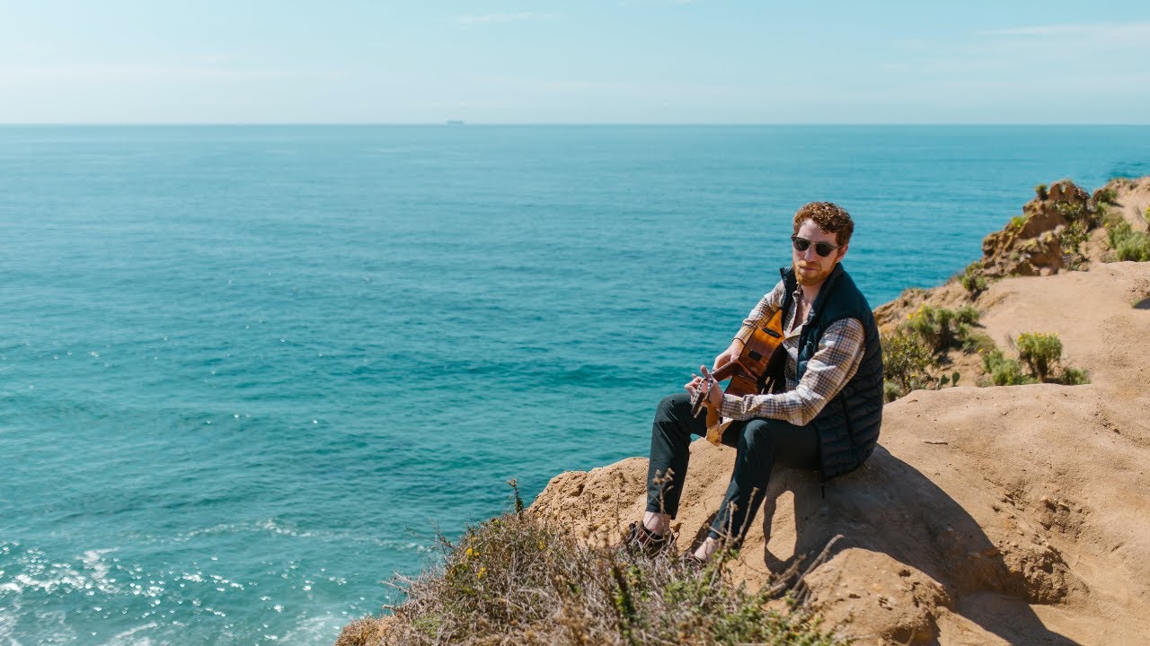 Tim Maia - 'Azul da Cor do Mar': Uma Odisseia Musical Pelos Oceanos da ...