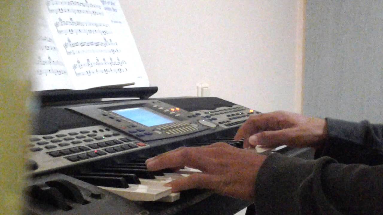 Πολλες φορες - YouTube