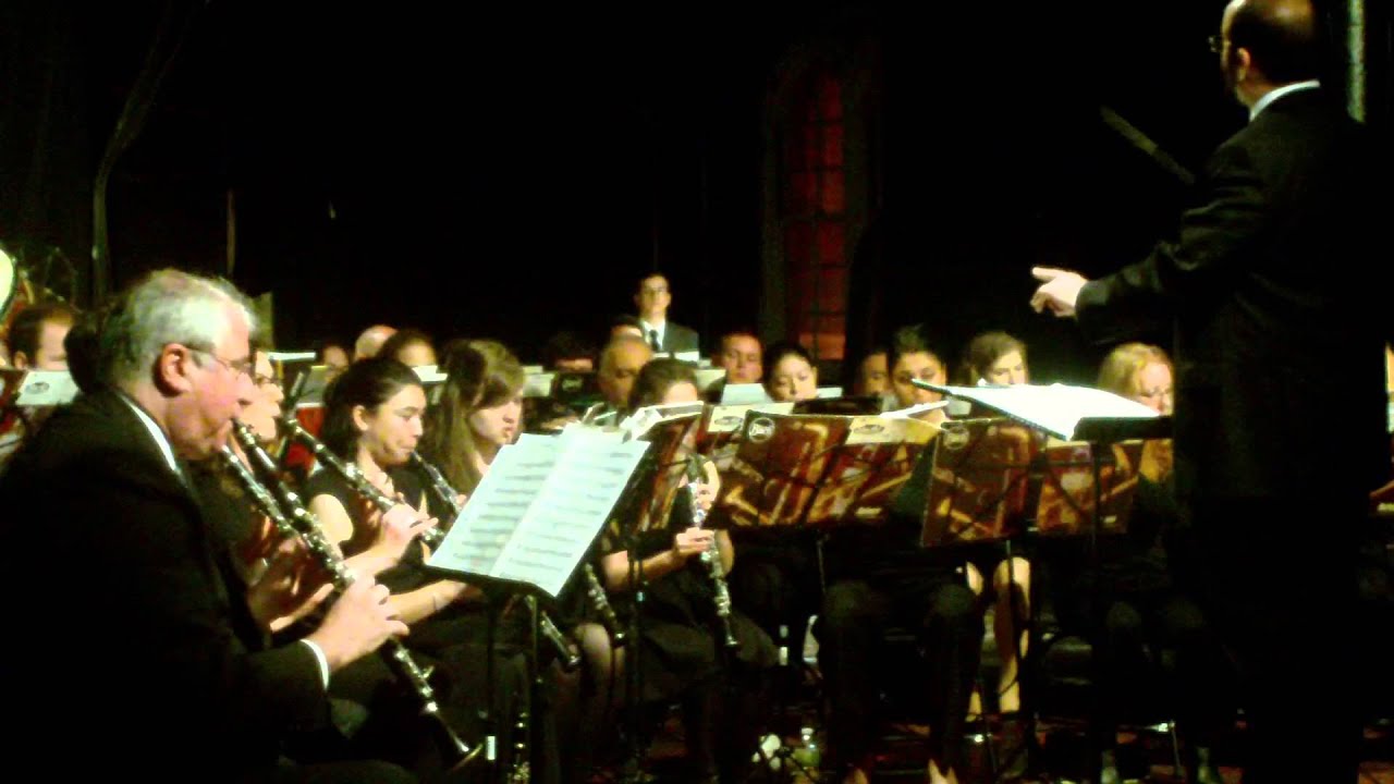 Rhosymedre (1920), Manhattan Wind Ensemble 12-4-2012 - YouTube