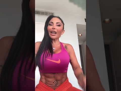 nadinne bruna model~1644772760~17990675395437645~1