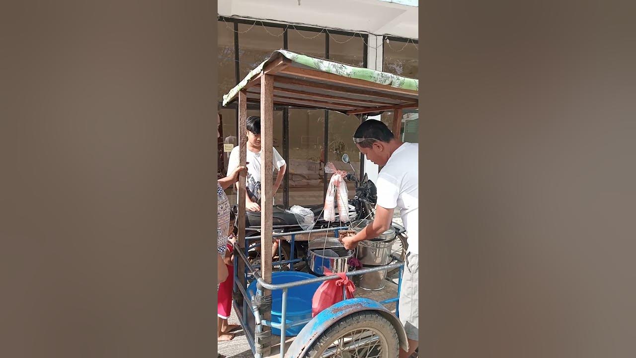 Si manong # masipag magtinda # para sa kanyang # pamilya - YouTube