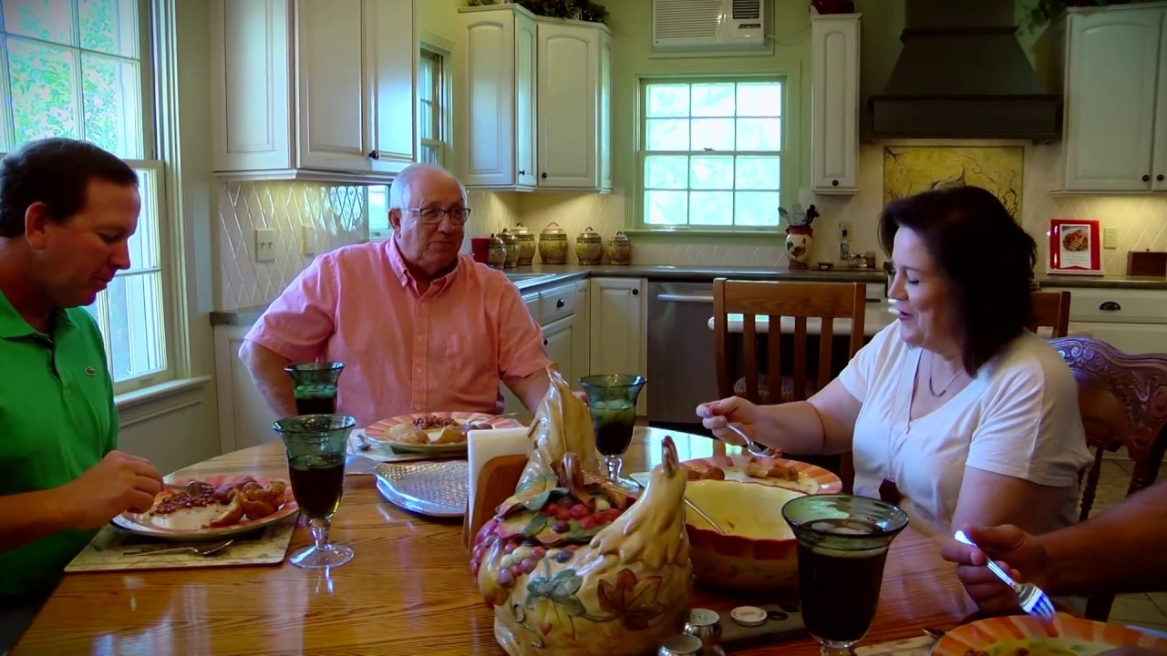 Catfish is Life: Dean Wilson Farms - YouTube