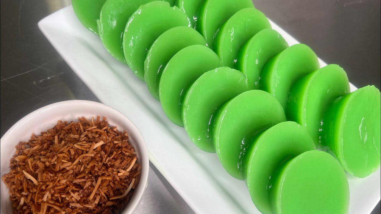 PANDAN KUTSINTA with Toasted desiccated coconut, USING HOMEMADE LYE ...