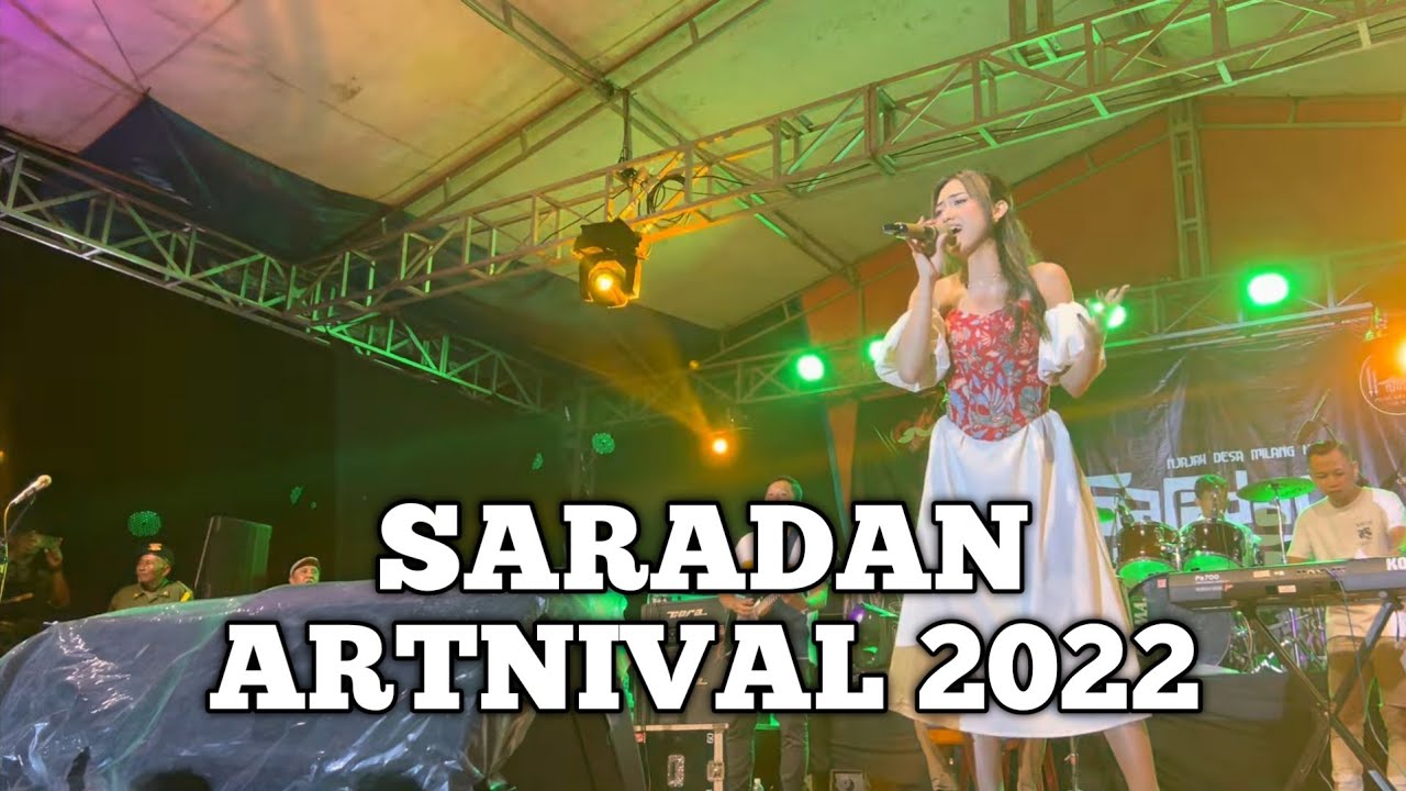 [Fancam] Sisca JKT48 | Saradan Artnival 2022 (part 1) - YouTube