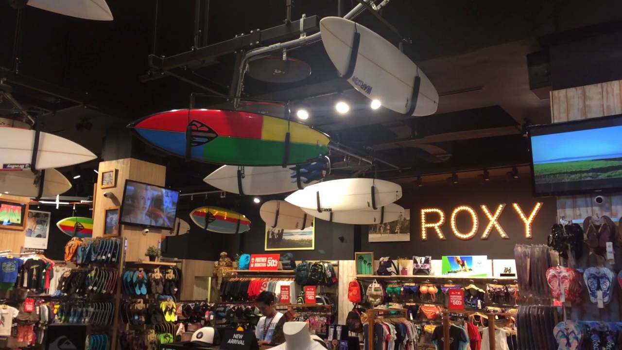 Bali surf shop - YouTube