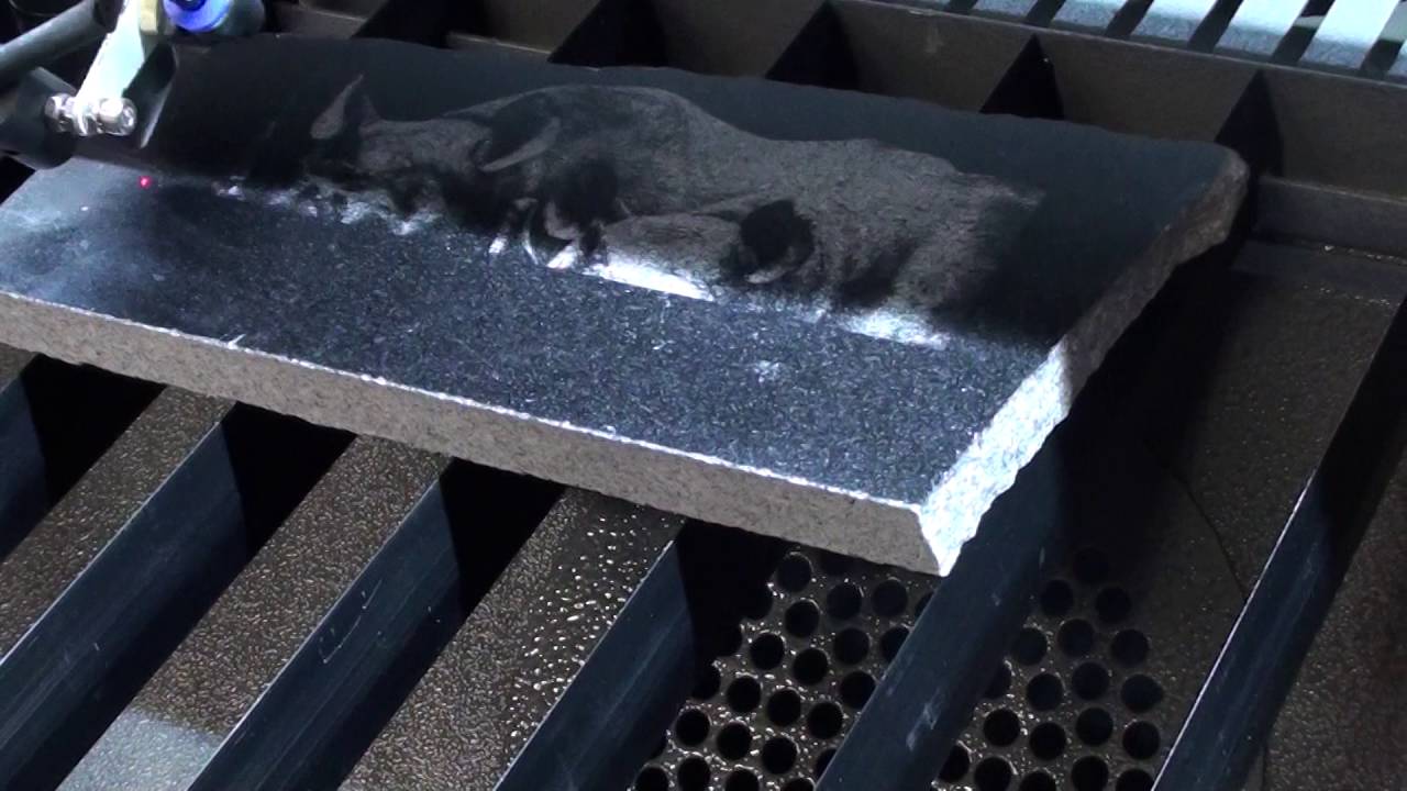 tombstone/granite/marble laser engraving machine - YouTube