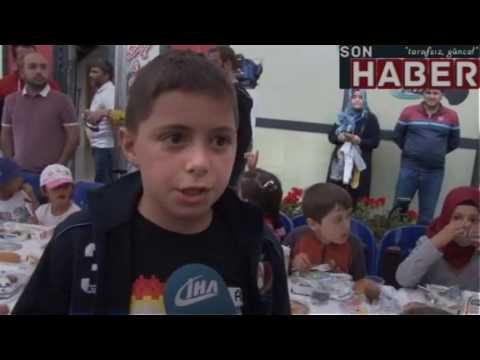 Arnavutköy’de tekne orucu tutan minikler iftar yaptı\r sonhaber.im