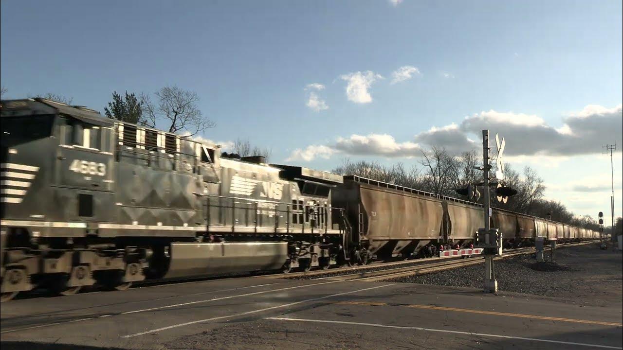 NORFOLK SOUTHERN GE AC44C6M Northbound Grain Train - YouTube
