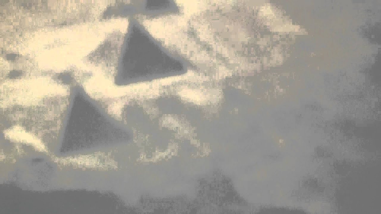 Great Pyramid of Giza (Giza Necropolis) from Airplane (Boeing 777 ...