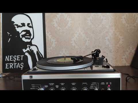 Neşet Ertaş - Sevişmek İbadet (Orijinal plak kayıt)