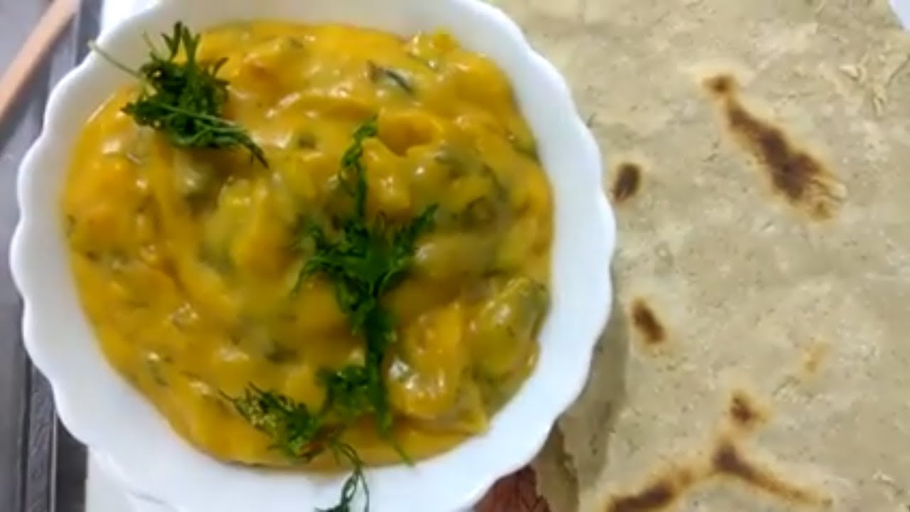 Pithla Bhakri Recipe in Hindi | Zunka Bhakri Recipe | Besan Jowar ...