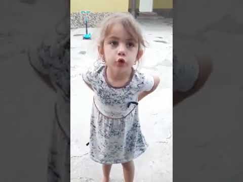 Ahıska'lı 3 yaşında Damla kızımız ne güzel konuştu aferin.Maşallahh yazmadan gecmiyel