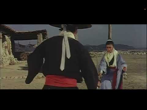 Dragon Gate Inn: Heroine Fight Scene