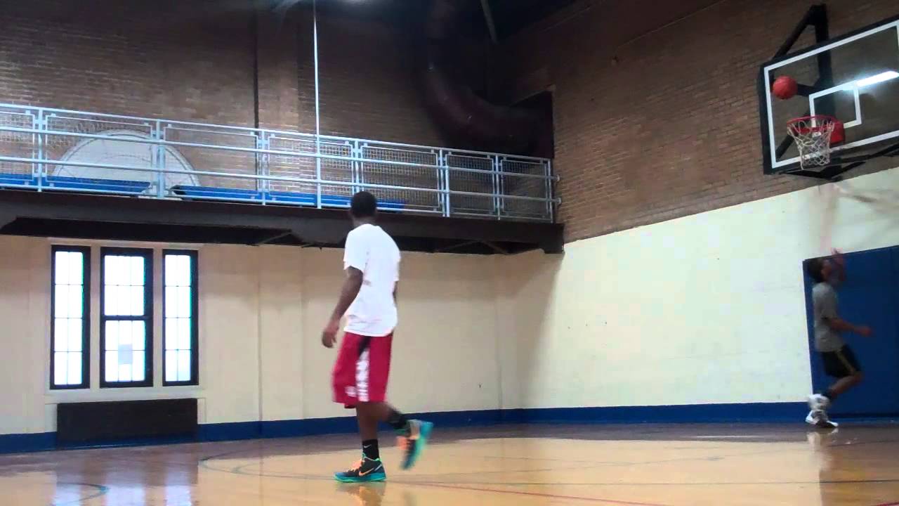 Basketball Workout: Left & Right Finger Rolls - YouTube