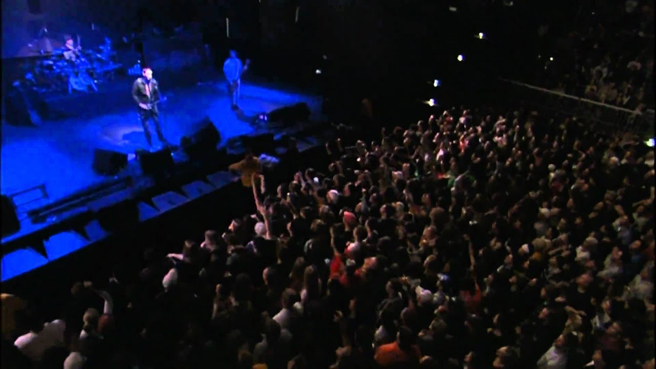 Away - Breaking Benjamin HD live at stabler arena - YouTube