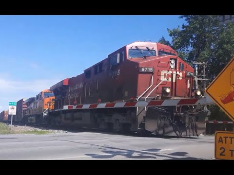 CP Fast Through St. Clet - ES44AC 8715 - Manifest 2020-07-16 - YouTube
