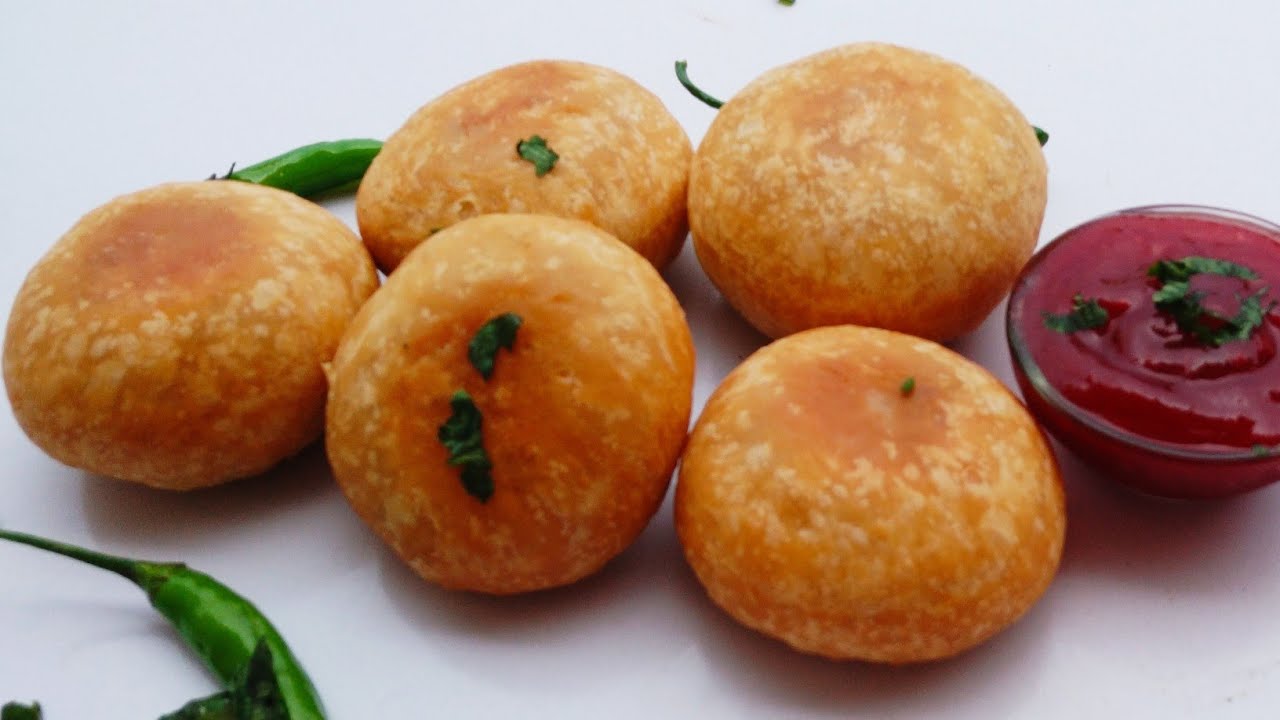 Instant snacks recipe/aloo kachodi recipe/ आलू कचोरी रेसिपी/khasta ...