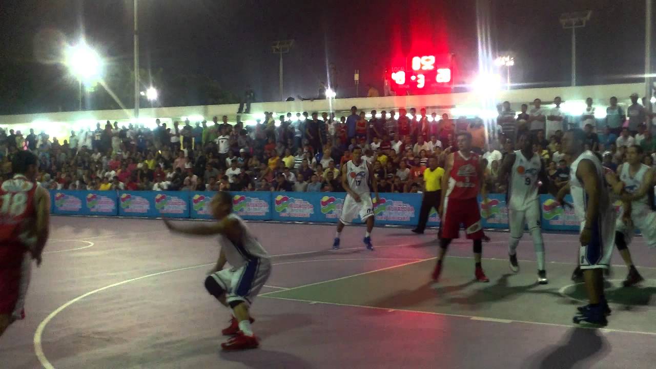 Deon Boyce. Primer juego serie final. Leones y Toros. Liga ACB 2015 ...