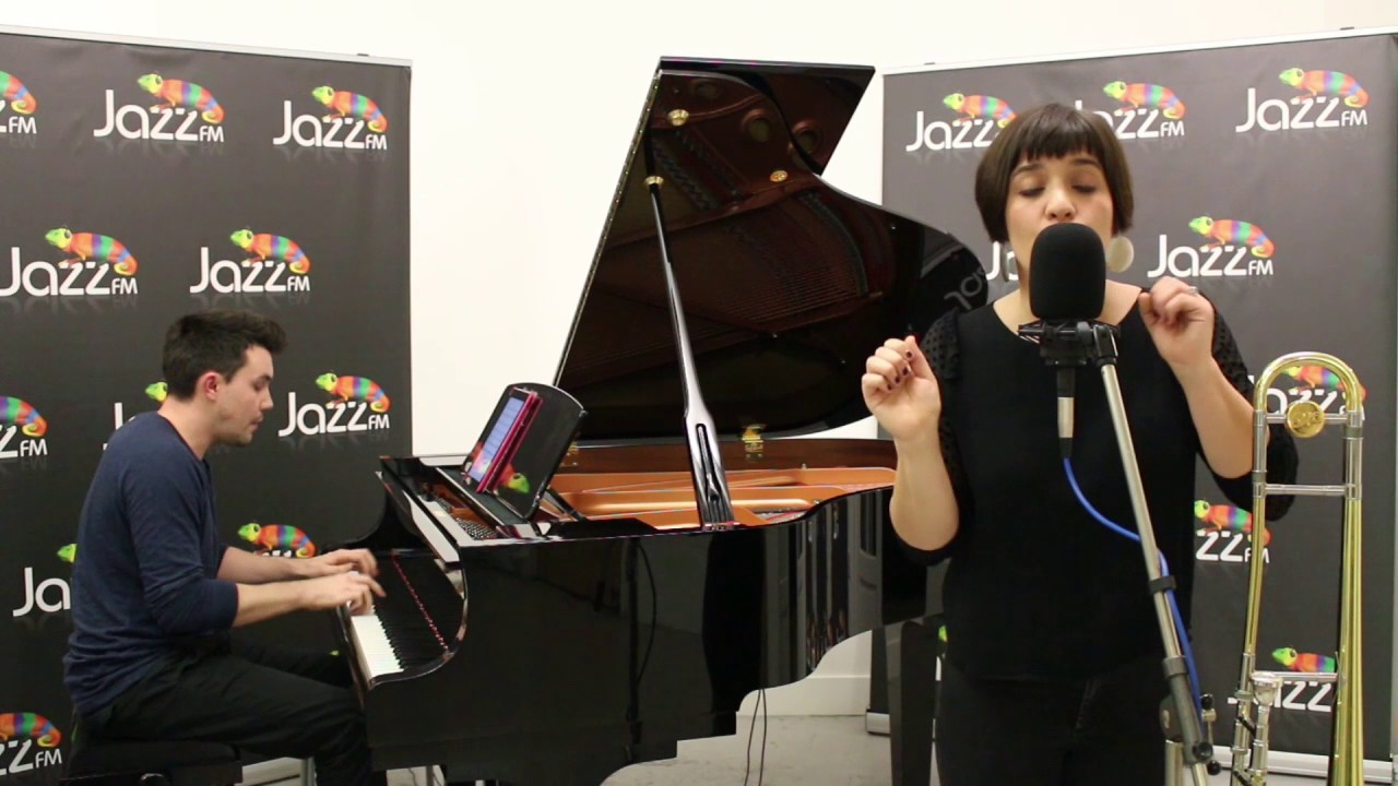 Aubrey Logan Live Session at Jazz FM - YouTube