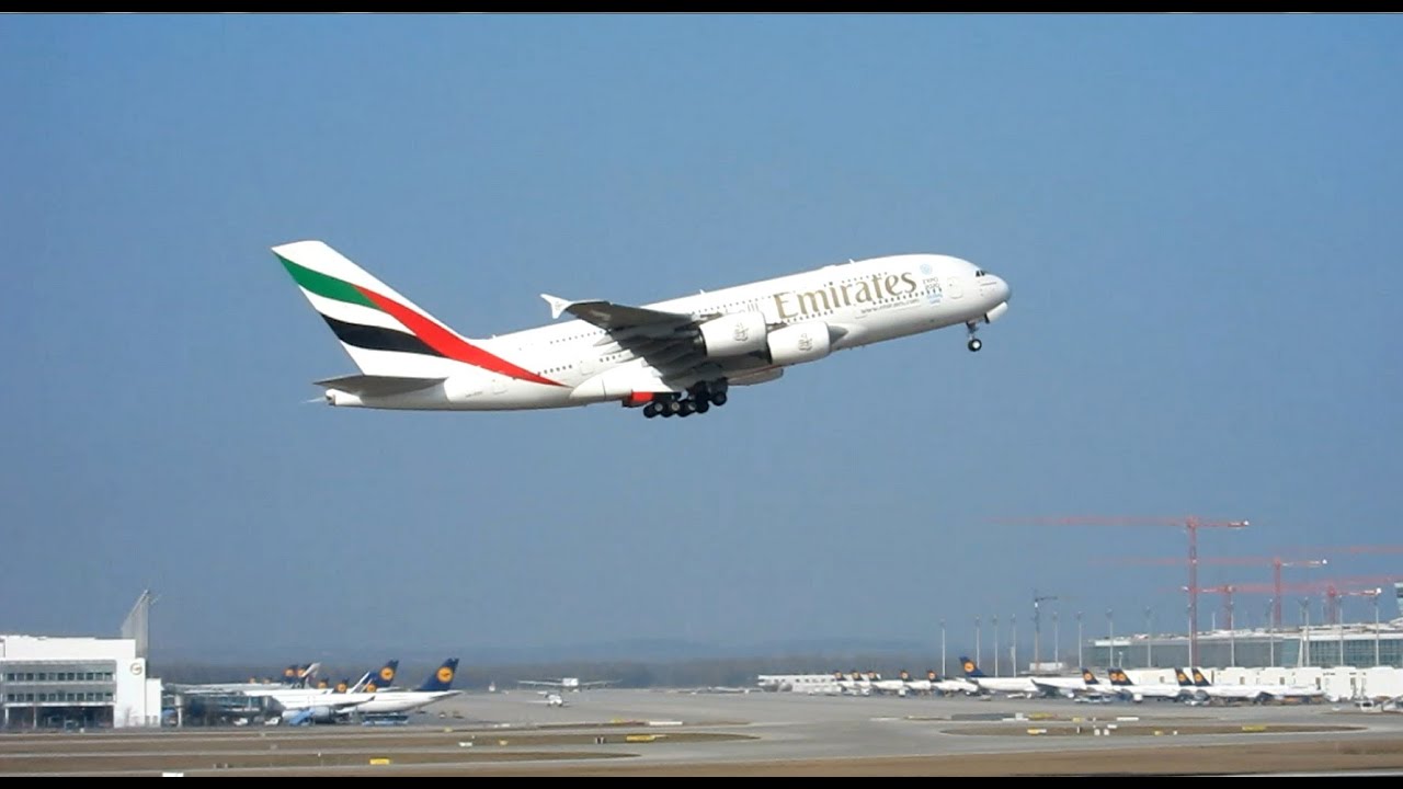 Emirates Airbus A380 - 800 Flight EK50 MUC - DXB Takeoff Munich Airport ...