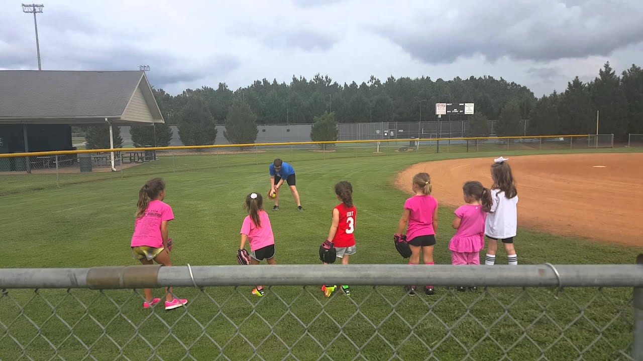 Softball Hartley Hurt - YouTube