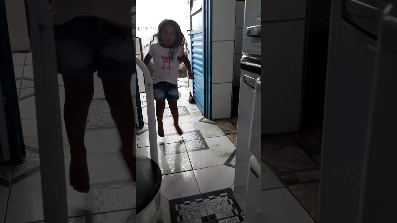 Minha Prima Dançando Youtube