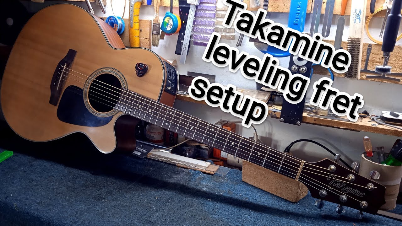 Takamine - Leveling fret - setup @bonzguitar - YouTube