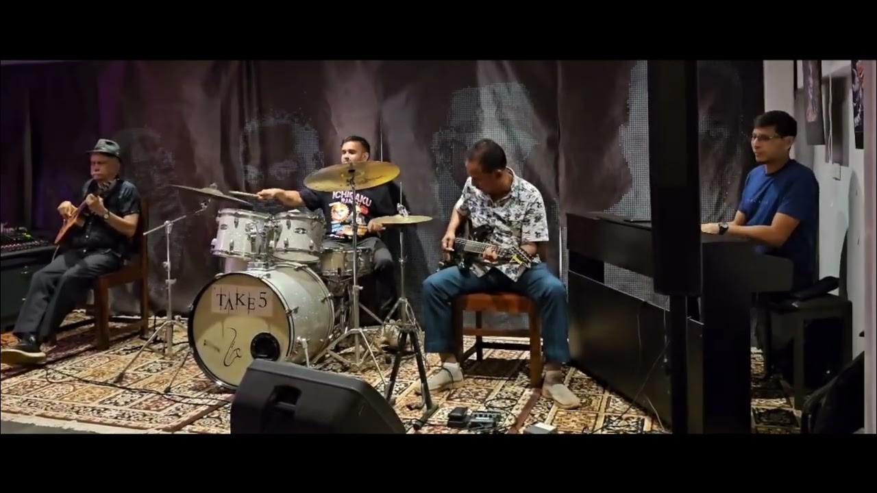 Jazz Junction - Fungi Mama - YouTube