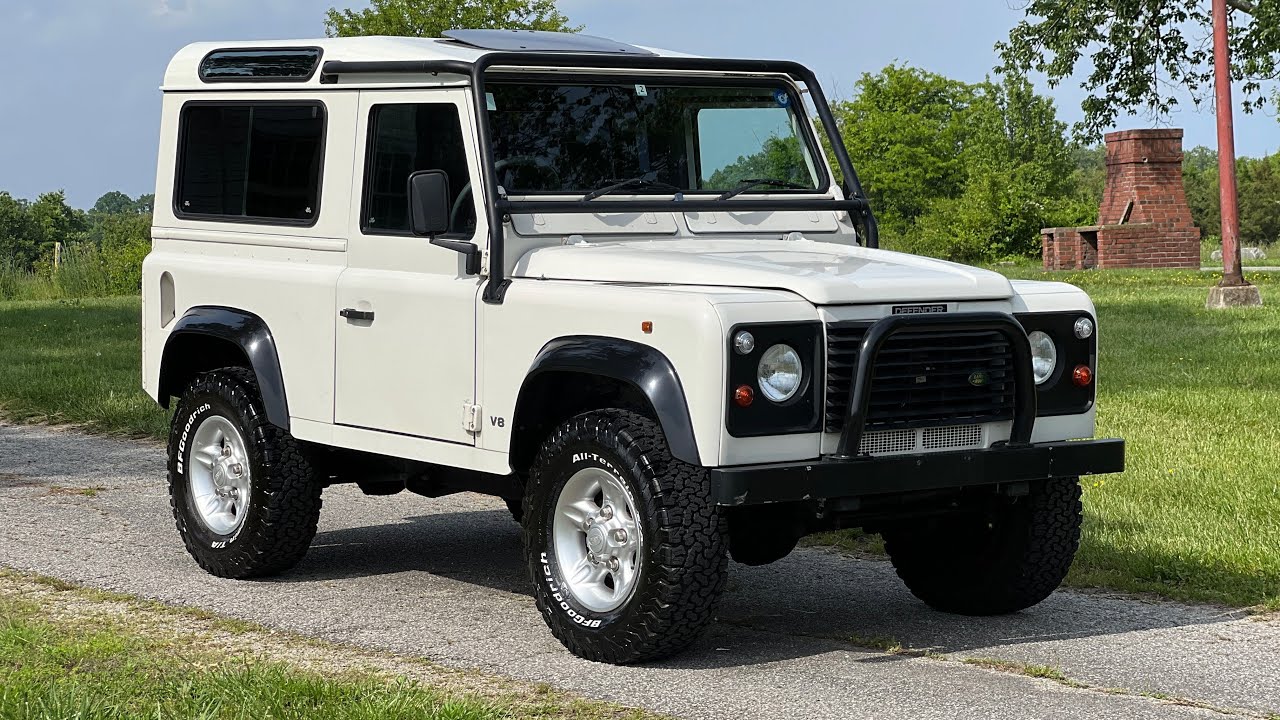 1998 Defender 90 50th anniversary walk-around video - YouTube