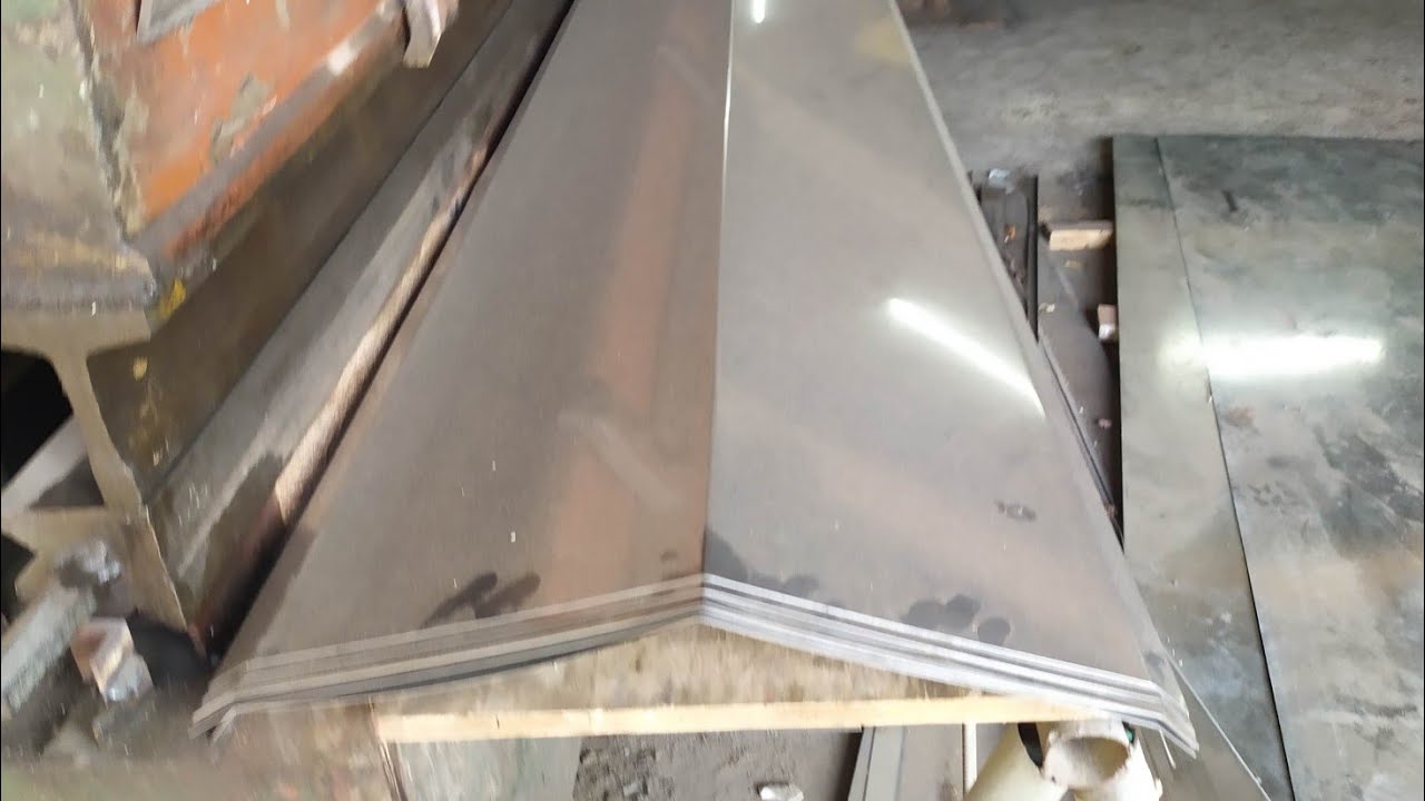 Paggawa ng Stainless Ridge Roll o Palupo sa Bubong Paano? - YouTube