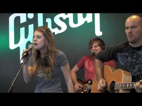 Mandi Perkins - Why Pretend - Acoustic - Gibson Showroom - YouTube
