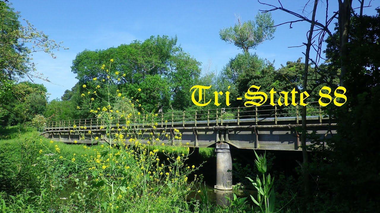 Tri-State 88 - UK Electronica - YouTube