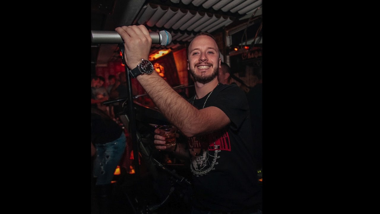 Mirko Plavsic - Kad voljeni se rastaju (cover) - YouTube