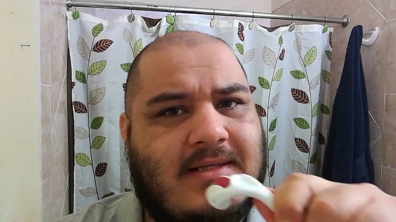 How to use the Derma Roller, clean it and prepare your skin (w/eng subs ...