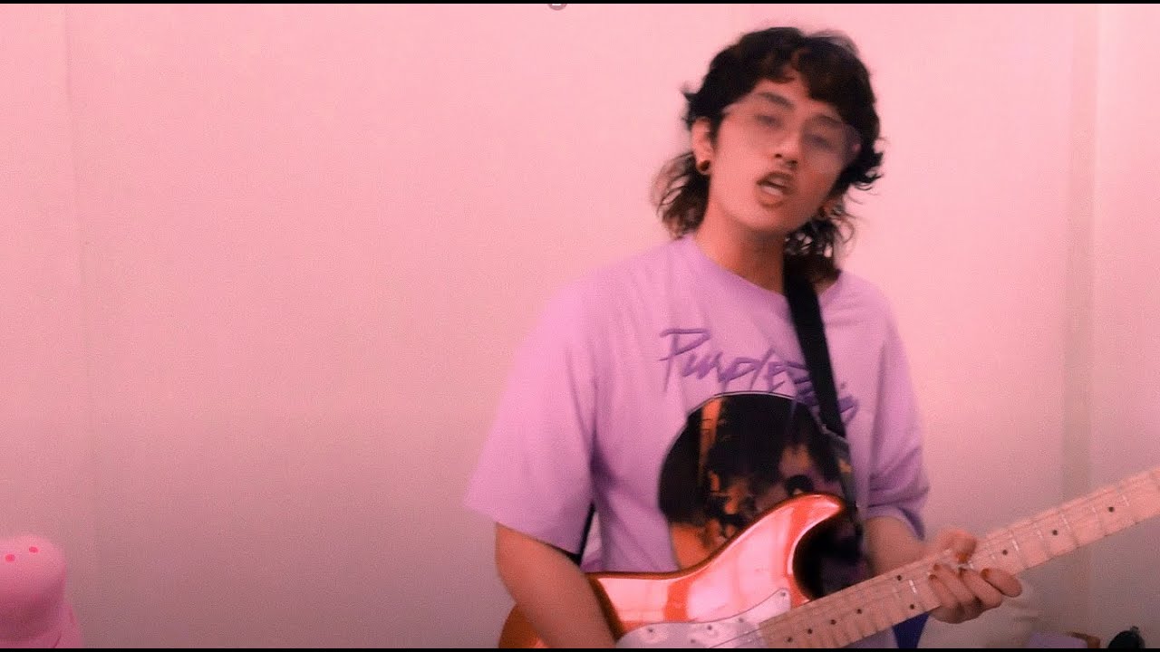 Space Moses-Bedroom Shenanigans (Lyrics Video) - YouTube