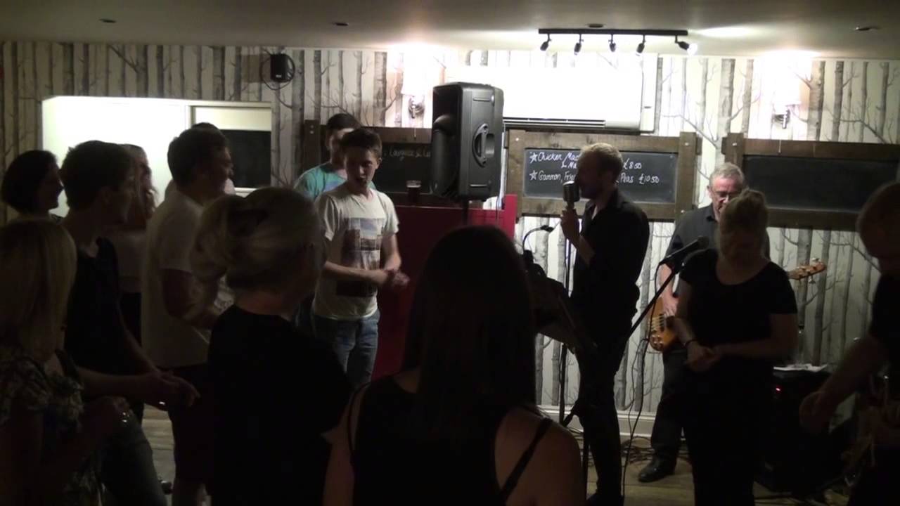 The Starlings @ The George - YouTube