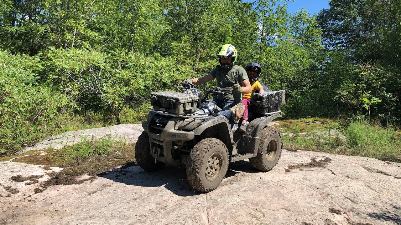 Testing SUZUKI 500 Vinson Quad Runner 4x4 2006 - YouTube