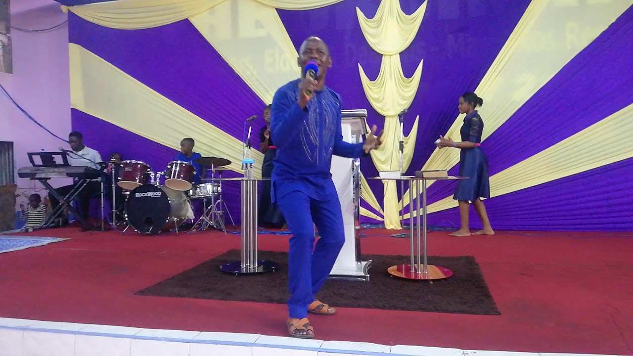 Anointing of kingship - YouTube