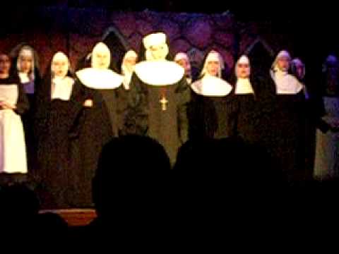 The Final Scene- The Sound of Music - YouTube