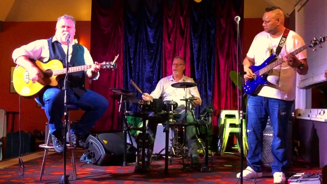 THE STEVE CHARLES BAND live @ The Gov "Stand up for Love" - YouTube